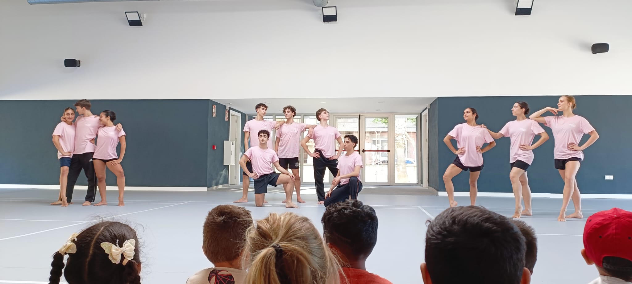 VALENCIA DANCING FORWARD – CEIP LLUÍS VIVES