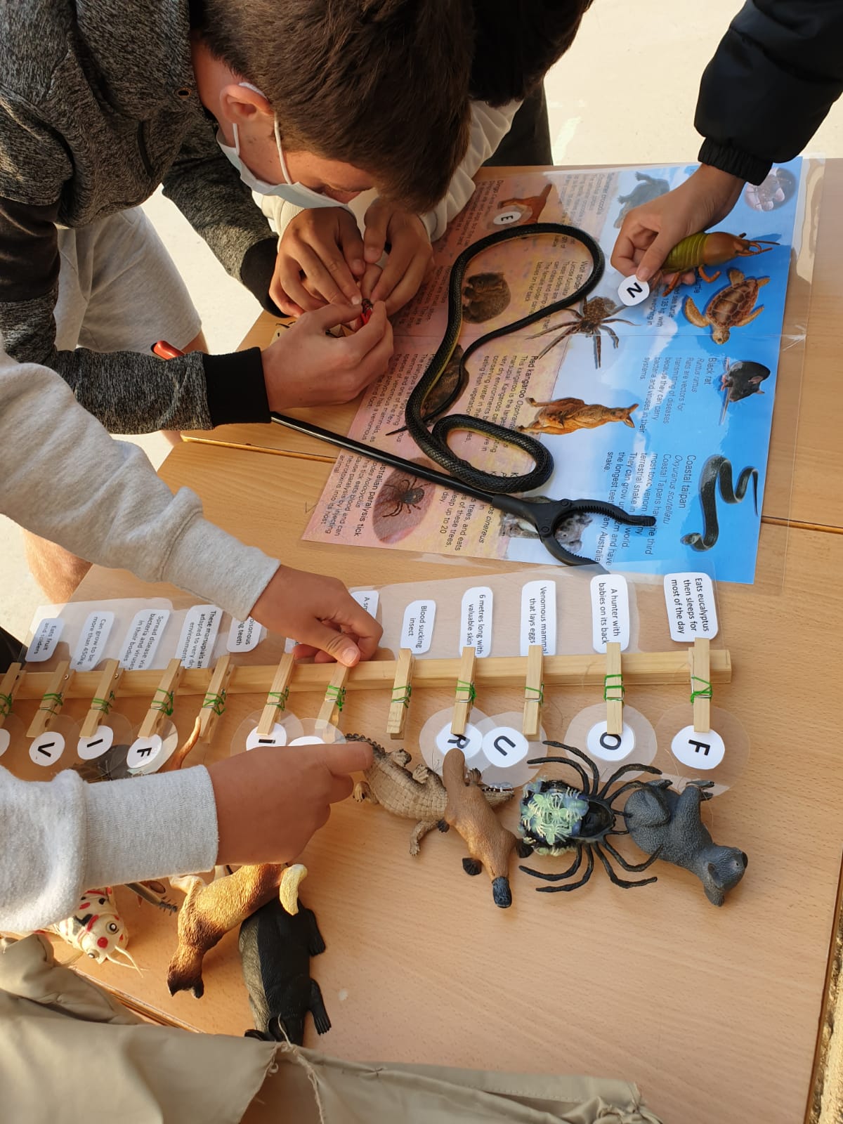 ESCAPE ROOM EN ANGLÉS – IES DE BOCAIRENT