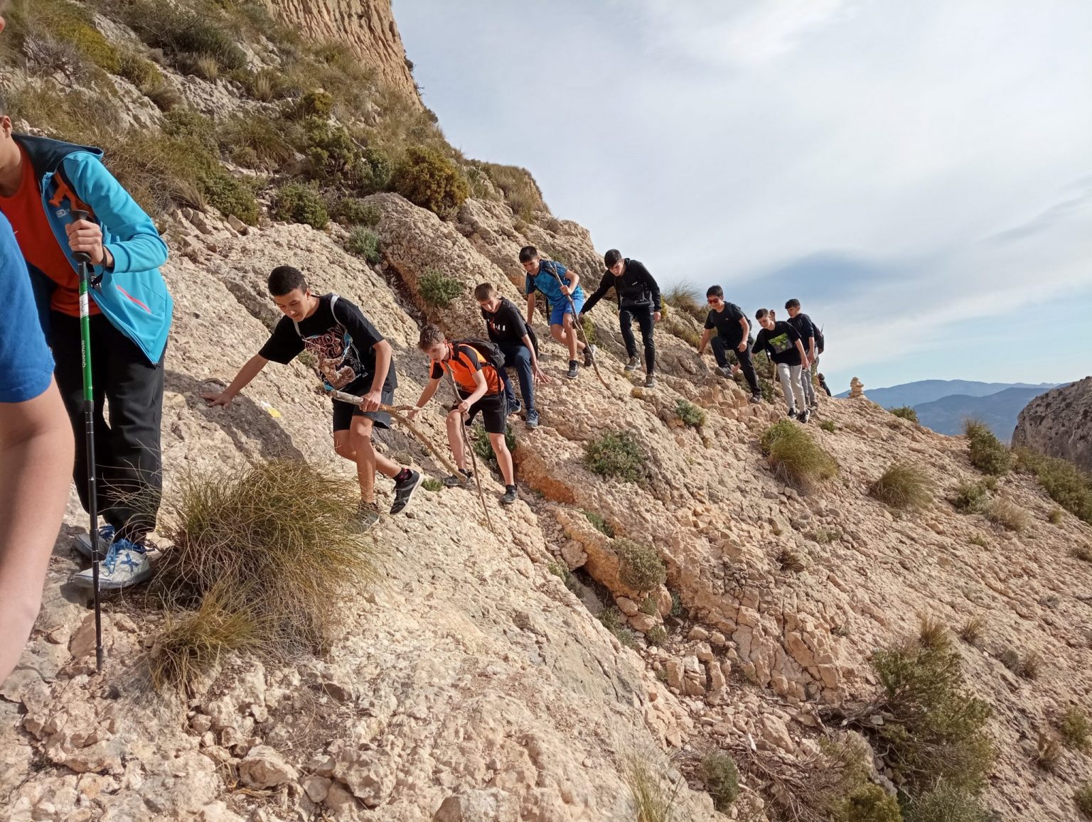 PUJADA A LA PENYA MIGJORN – IES DE XIXONA